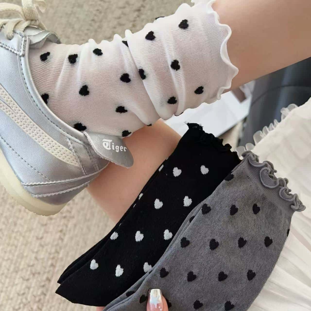 Heart Pattern Ruffle Socks – Korean Aesthetic Soft Cotton Crew Socks ...